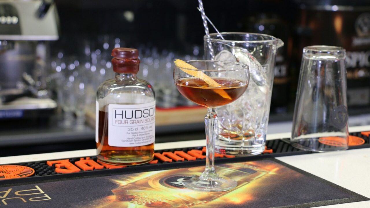 Recipe for a Manhattan Cocktail